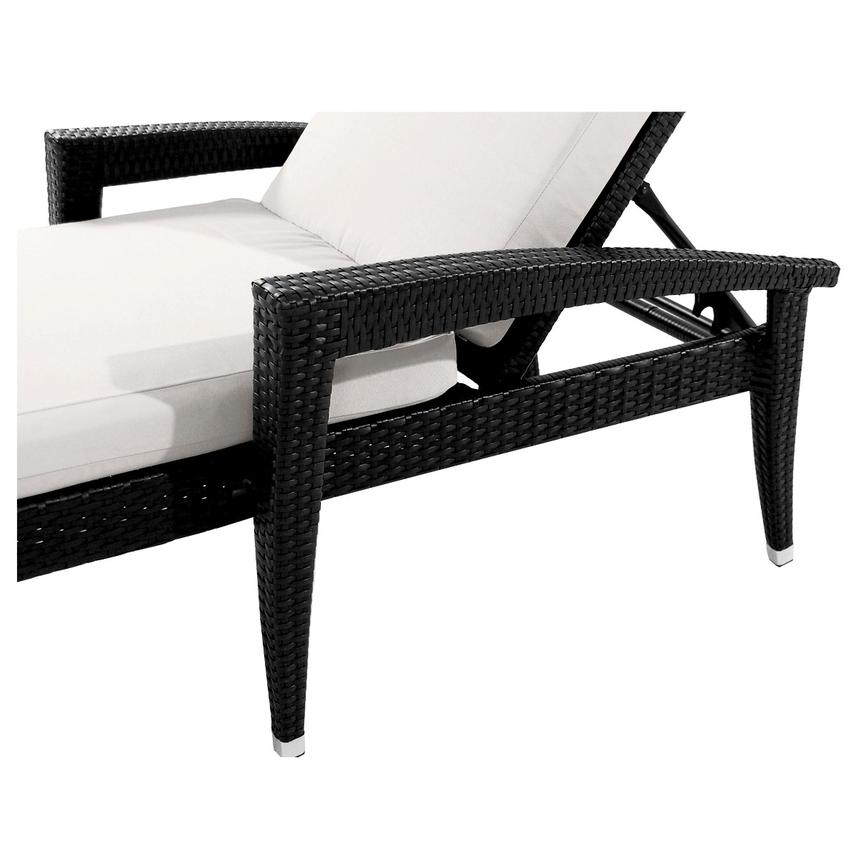 Neilina Black Chaise Lounge | El Dorado Furniture